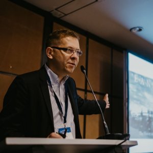 Profesor David Netuka o Ústavu klinických neurooborů v ÚVN: Propojení ...